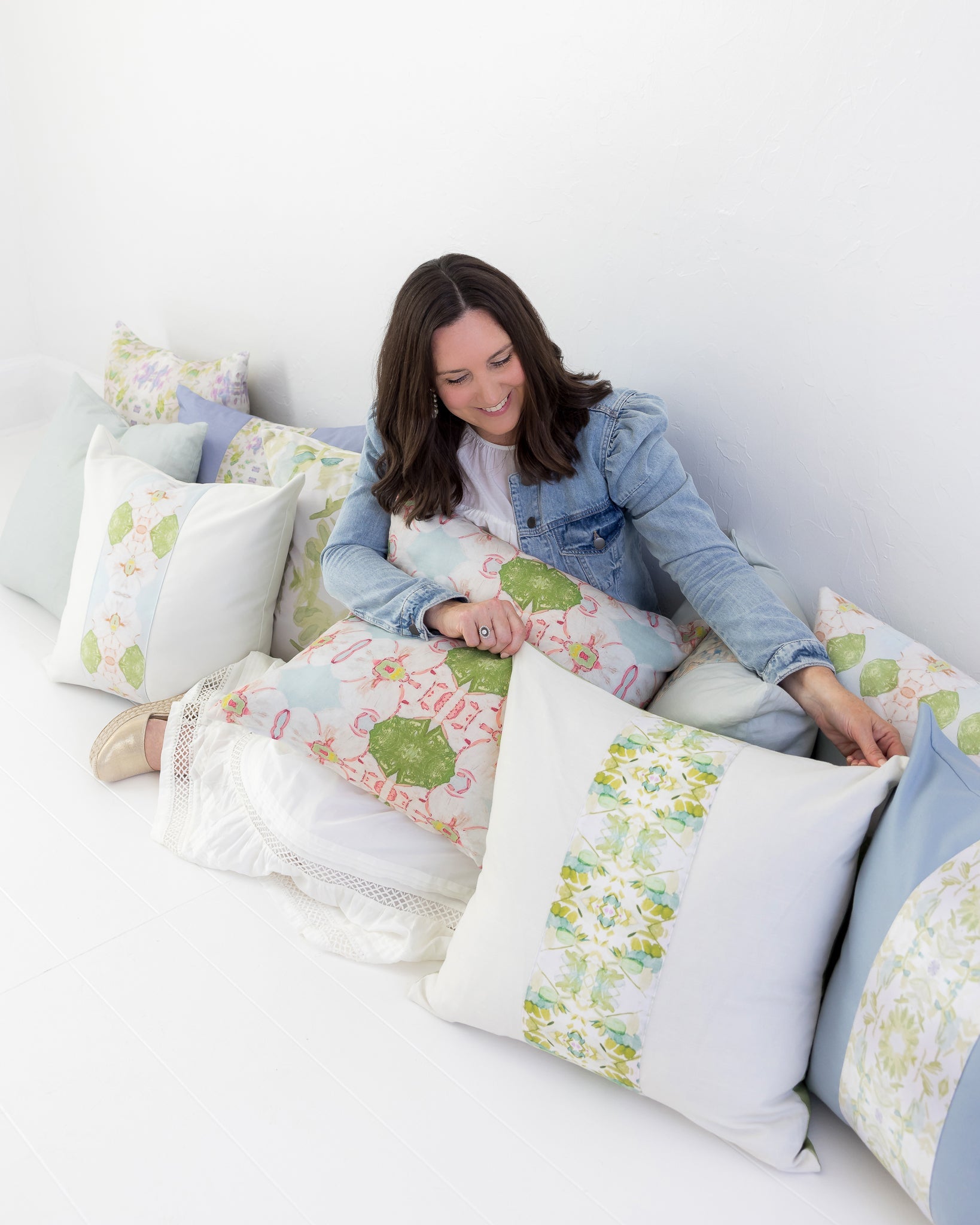 Sister Stripe Blue, Green & White Luxury Wallpaper – Truett Designs
